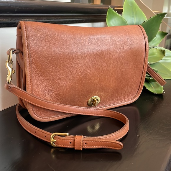 Coach | Bags | Vintage Coach Classic Penny Pocket British Tan ...